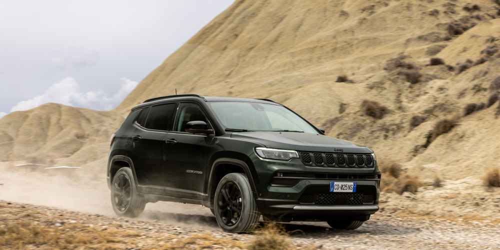 Jeep® Compass Plug-In Hybrid Gallery | Jeep® UK