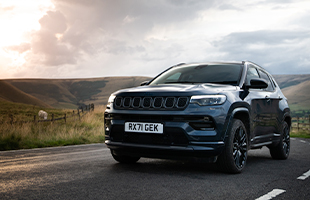 Explore Jeep® SUV Cars, 4x4 Models & Electric Vehicles | Jeep® UK