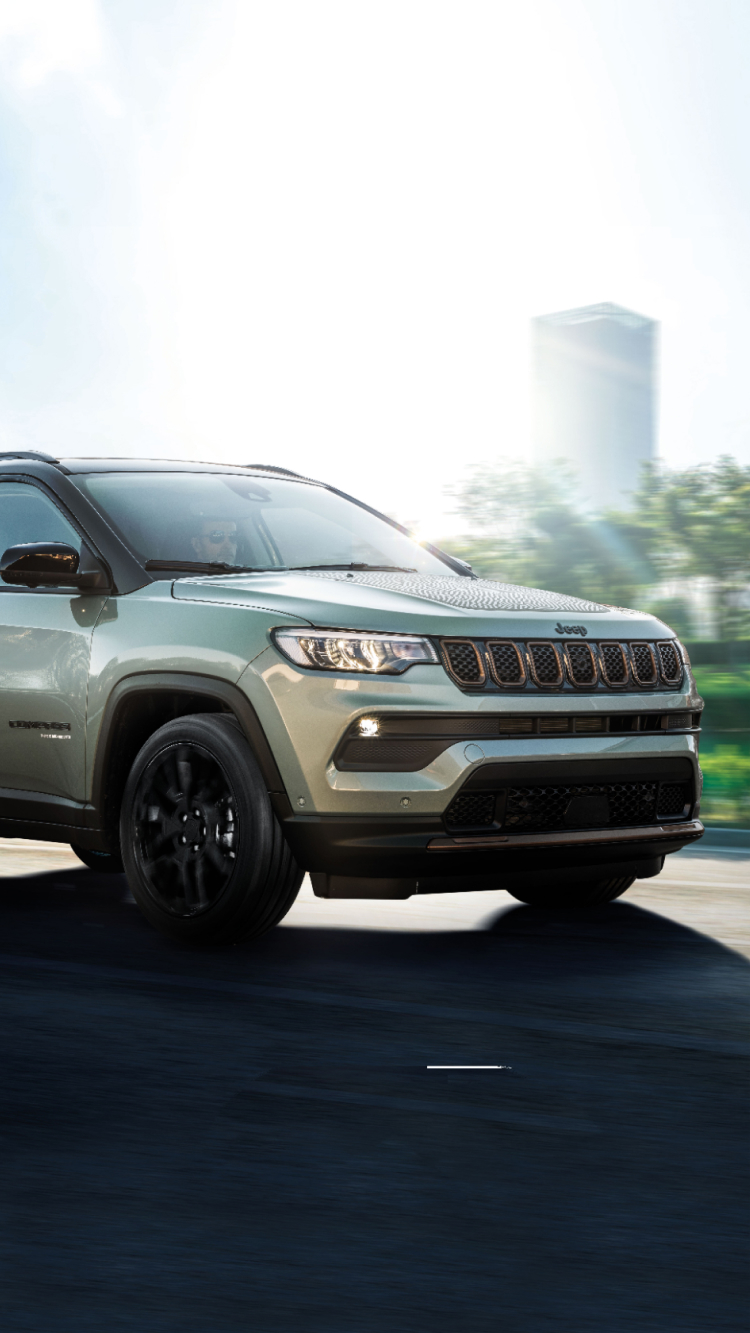New Jeep® Compass Upland e-Hybrid | MHEV Cars | Jeep® UK