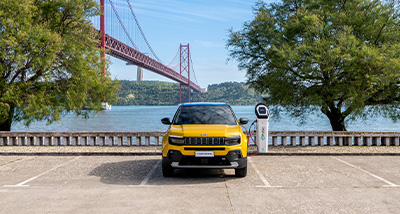Why Go Electric? Savings, Incentives & Charging | Jeep® UK