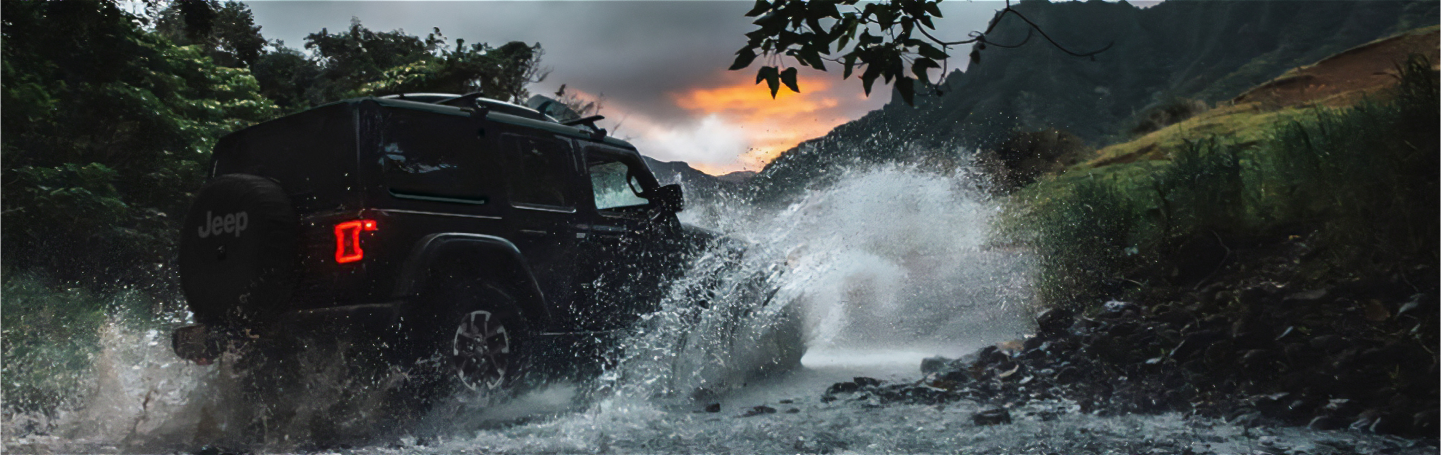 Explore Jeep® Wrangler SUV | An Icon of Style | Jeep® UK