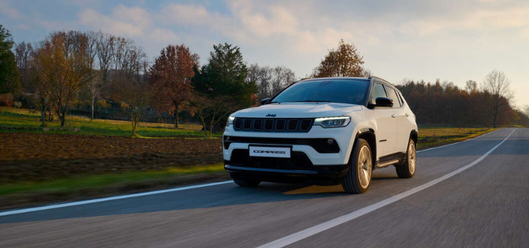Explore Jeep® SUV Cars, 4x4 Models & Electric Vehicles | Jeep® UK