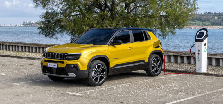 Explore Jeep® SUV Cars, 4x4 Models & Electric Vehicles | Jeep® UK